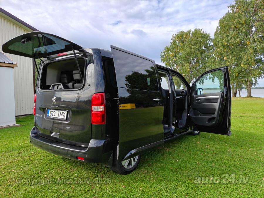 Melns Peugeot Traveller 2017 Tallina, ar dzinēja tilpumu 2.00 L un nobraukumu 88 tūkst. km par 26500 €, foto 19 vietnē AUTOMOTO.COM.LV