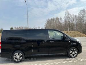 Melns Peugeot Traveller 2018 Tallina, ar dzinēja tilpumu 2.00 L un nobraukumu 230 tūkst. km par 22000 €, foto 3 vietnē AUTOMOTO.COM.LV
