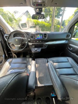 Melns Peugeot Traveller 2018 Tallina, ar dzinēja tilpumu 2.00 L un nobraukumu 260 tūkst. km par 25500 €, foto 7 vietnē AUTOMOTO.COM.LV