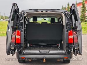 Melns Peugeot Traveller 2018 Tallina, ar dzinēja tilpumu 1.60 L un nobraukumu 159 tūkst. km par 17750 €, foto 6 vietnē AUTOMOTO.COM.LV
