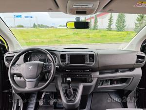 Melns Peugeot Traveller 2018 Tallina, ar dzinēja tilpumu 1.60 L un nobraukumu 159 tūkst. km par 17750 €, foto 9 vietnē AUTOMOTO.COM.LV