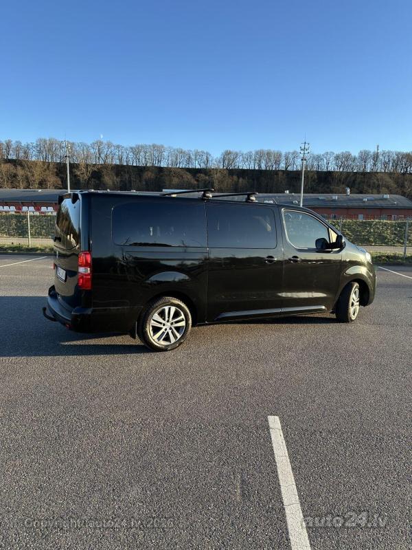 Black Peugeot Traveller 2020 in Tallinn, with an engine capacity of 2.00 L and mileage of 117 thousand km for 27000 €, photo 8 on AUTOMOTO.COM.LV