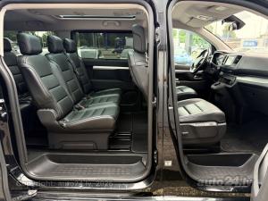 Black Peugeot Traveller 2020 in Tallinn, with an engine capacity of 2.00 L and mileage of 188 thousand km for 25900 €, photo 6 on AUTOMOTO.COM.LV