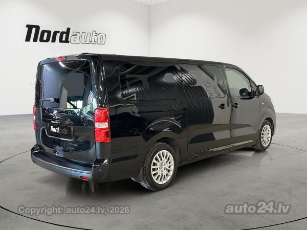 Melns Peugeot Traveller 2021 Tallina, ar dzinēja tilpumu 2.00 L un nobraukumu 139 tūkst. km par 24900 €, foto 2 vietnē AUTOMOTO.COM.LV