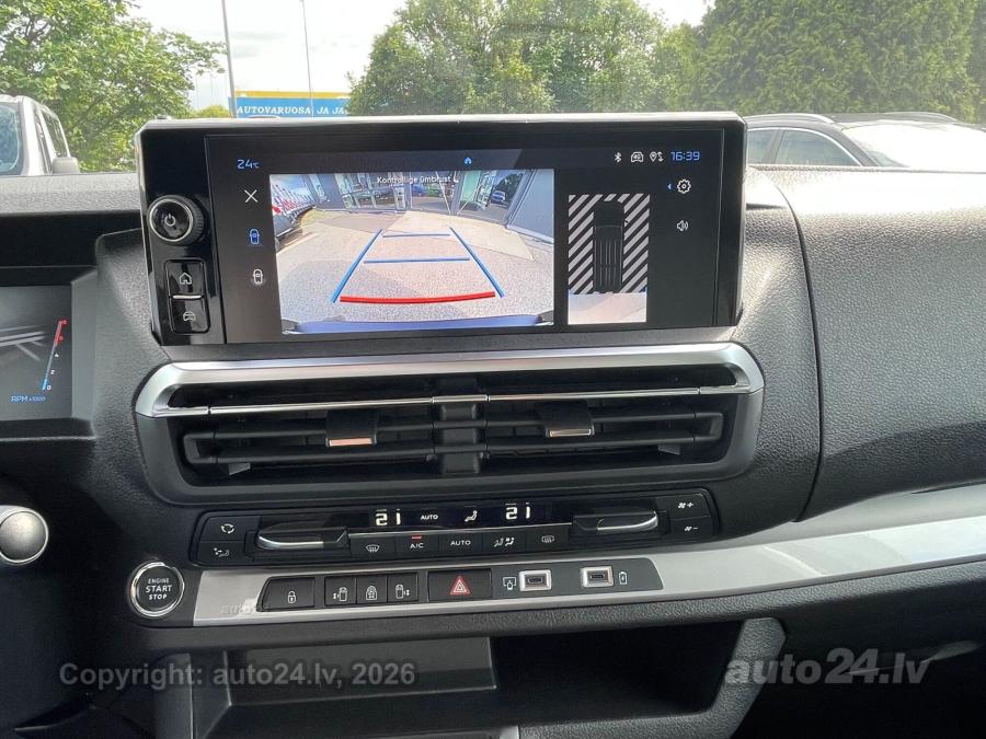 Melns Peugeot Traveller 2026 Tartu, ar dzinēja tilpumu 2.18 L un nobraukumu 0 tūkst. km par 49900 €, foto 17 vietnē AUTOMOTO.COM.LV