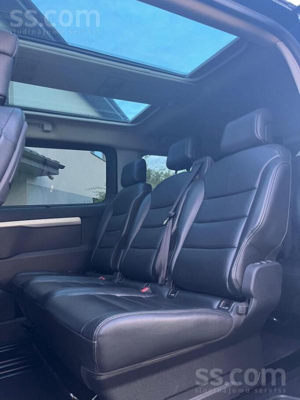 Zils Peugeot Traveller 2017 Jelgava, ar dzinēja tilpumu 2.00 L un nobraukumu 237 tūkst. km par 17900 €, foto 8 vietnē AUTOMOTO.COM.LV