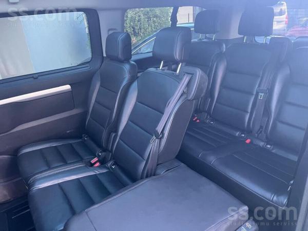Zils Peugeot Traveller 2017 Jelgava, ar dzinēja tilpumu 2.00 L un nobraukumu 237 tūkst. km par 17900 €, foto 9 vietnē AUTOMOTO.COM.LV