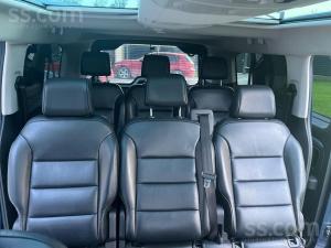 Zils Peugeot Traveller 2017 Jelgava, ar dzinēja tilpumu 2.00 L un nobraukumu 237 tūkst. km par 17900 €, foto 12 vietnē AUTOMOTO.COM.LV