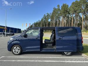 Blue Peugeot Traveller 2018 in Riga, with an engine capacity of 2.00 L and mileage of 84 thousand km for 18500 €, photo 5 on AUTOMOTO.COM.LV