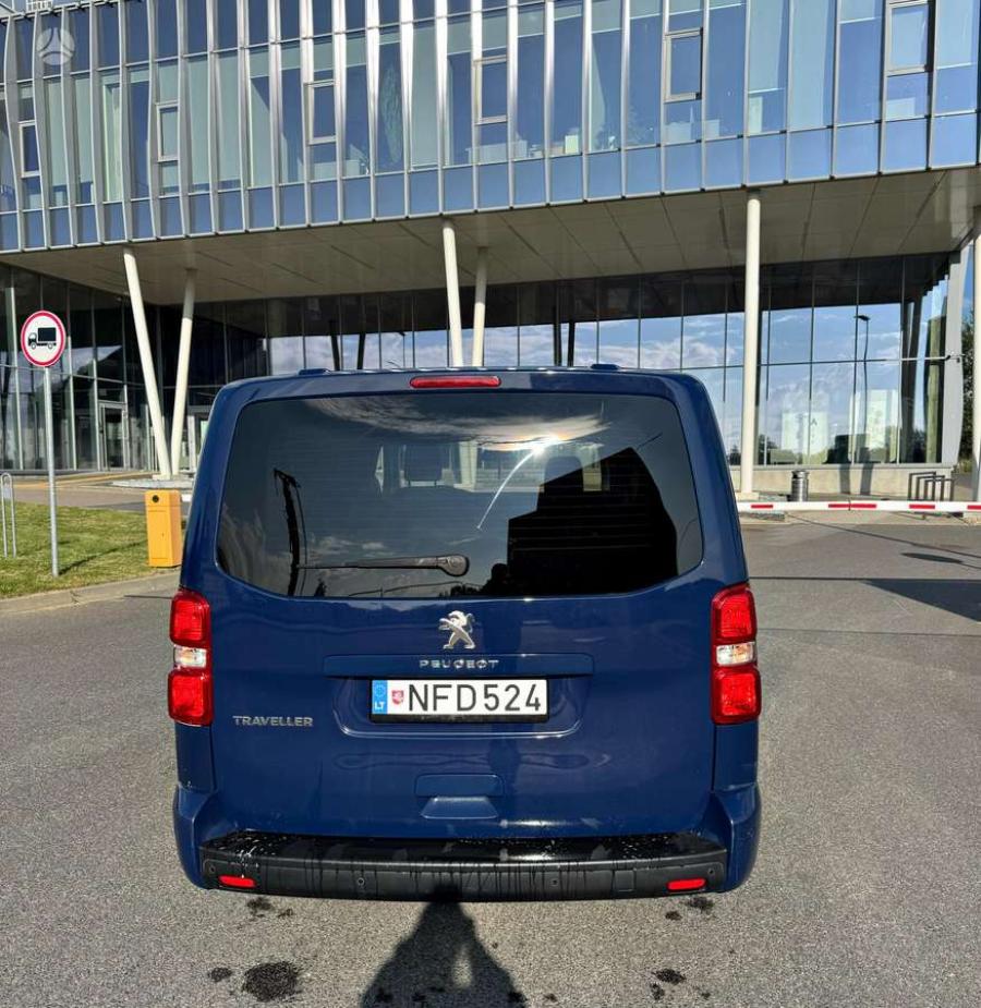 Blue Peugeot Traveller 2018 in Vilnius, with an engine capacity of 2.00 L and mileage of 236 thousand km for 13500 €, photo 3 on AUTOMOTO.COM.LV