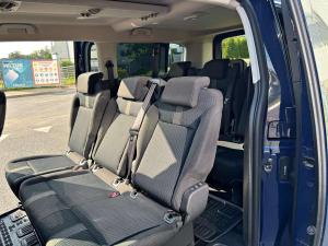 Blue Peugeot Traveller 2018 in Vilnius, with an engine capacity of 2.00 L and mileage of 236 thousand km for 13500 €, photo 8 on AUTOMOTO.COM.LV