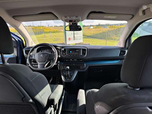Blue Peugeot Traveller 2018 in Vilnius, with an engine capacity of 2.00 L and mileage of 236 thousand km for 13500 €, photo 10 on AUTOMOTO.COM.LV