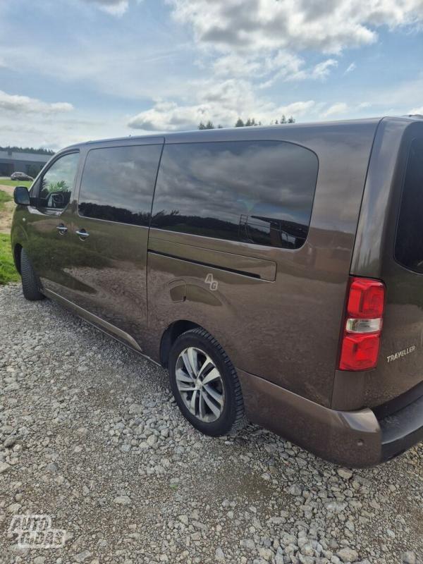 Brown Peugeot Traveller 2017 in Kaunas, with an engine capacity of 2.00 L and mileage of 575 thousand km for 9800 €, photo 5 on AUTOMOTO.COM.LV