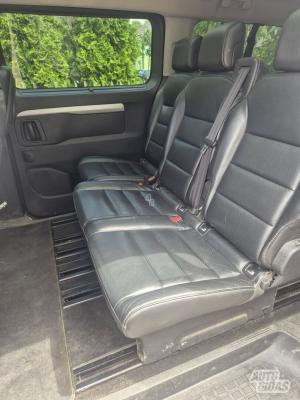 Brown Peugeot Traveller 2017 in Kaunas, with an engine capacity of 2.00 L and mileage of 575 thousand km for 9800 €, photo 9 on AUTOMOTO.COM.LV