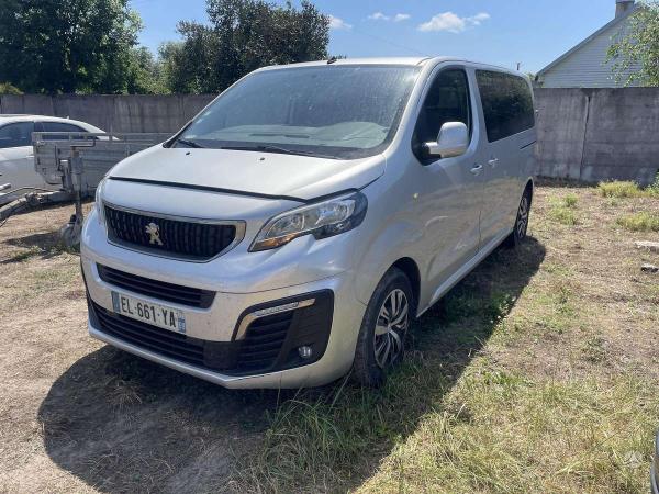 Pelēks Peugeot Traveller 2017 Tauragė, ar dzinēja tilpumu 1.60 L un nobraukumu 136 tūkst. km par 8800 €, foto 2 vietnē AUTOMOTO.COM.LV