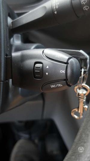 Grey Peugeot Traveller 2017 in Raseiniai, with an engine capacity of 1.60 L and mileage of 130 thousand km for 11450 €, photo 22 on AUTOMOTO.COM.LV
