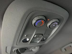 Grey Peugeot Traveller 2016 in Jelgava, with an engine capacity of 2.00 L and mileage of 190 thousand km for 16450 €, photo 16 on AUTOMOTO.COM.LV