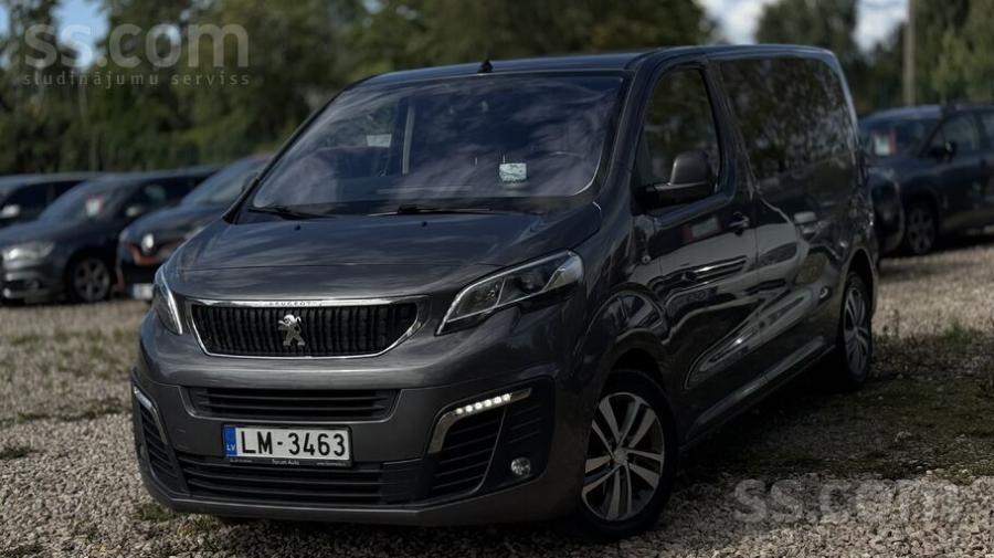 Grey Peugeot Traveller 2018 in Jelgava, with an engine capacity of 2.00 L and mileage of 207 thousand km for 16590 €, photo 3 on AUTOMOTO.COM.LV