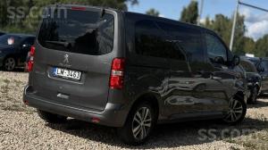 Grey Peugeot Traveller 2018 in Jelgava, with an engine capacity of 2.00 L and mileage of 207 thousand km for 16590 €, photo 4 on AUTOMOTO.COM.LV