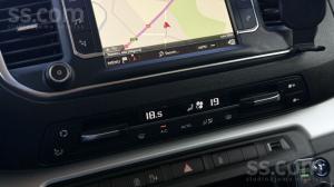 Grey Peugeot Traveller 2018 in Jelgava, with an engine capacity of 2.00 L and mileage of 207 thousand km for 16590 €, photo 19 on AUTOMOTO.COM.LV