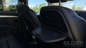 Grey Peugeot Traveller 2018 in Jelgava, with an engine capacity of 2.00 L and mileage of 207 thousand km for 16590 €, photo 25 on AUTOMOTO.COM.LV