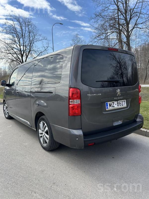 Grey Peugeot Traveller 2021 in Jurmala, with an engine capacity of 2.00 L and mileage of 107 thousand km for 27000 €, photo 3 on AUTOMOTO.COM.LV