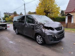 Grey Peugeot Traveller 2017 in Siauliai, with an engine capacity of 2.00 L and mileage of 213 thousand km for 9200 €, photo 2 on AUTOMOTO.COM.LV
