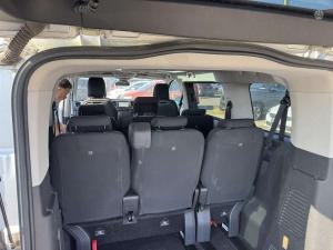 Grey Peugeot Traveller 2017 in Kaunas, with an engine capacity of 2.00 L and mileage of 191 thousand km for 12800 €, photo 6 on AUTOMOTO.COM.LV