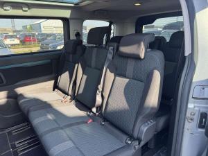 Grey Peugeot Traveller 2017 in Kaunas, with an engine capacity of 2.00 L and mileage of 191 thousand km for 12800 €, photo 10 on AUTOMOTO.COM.LV