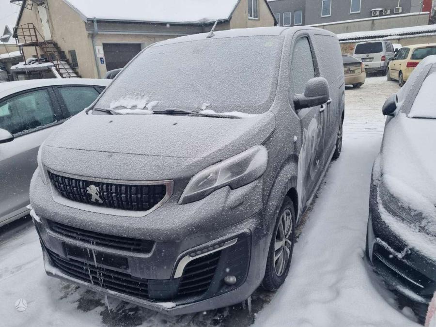 Pelēks Peugeot Traveller 2018 Kauņa, ar dzinēja tilpumu 2.00 L un nobraukumu 195 tūkst. km par 12400 €, foto 2 vietnē AUTOMOTO.COM.LV