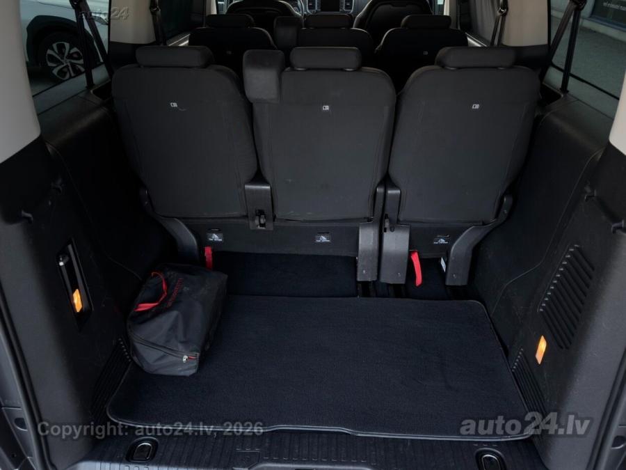 Pelēks Peugeot Traveller 2018 Tartu, ar dzinēja tilpumu 2.00 L un nobraukumu 212 tūkst. km par 17000 €, foto 9 vietnē AUTOMOTO.COM.LV