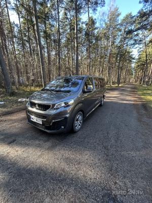 Grey Peugeot Traveller 2021 in Jurmala, with an engine capacity of 2.00 L and mileage of 98 thousand km for 27900 €, photo  on AUTOMOTO.COM.LV