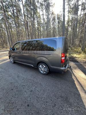 Pelēks Peugeot Traveller 2021 Jūrmala, ar dzinēja tilpumu 2.00 L un nobraukumu 98 tūkst. km par 27900 €, foto 4 vietnē AUTOMOTO.COM.LV