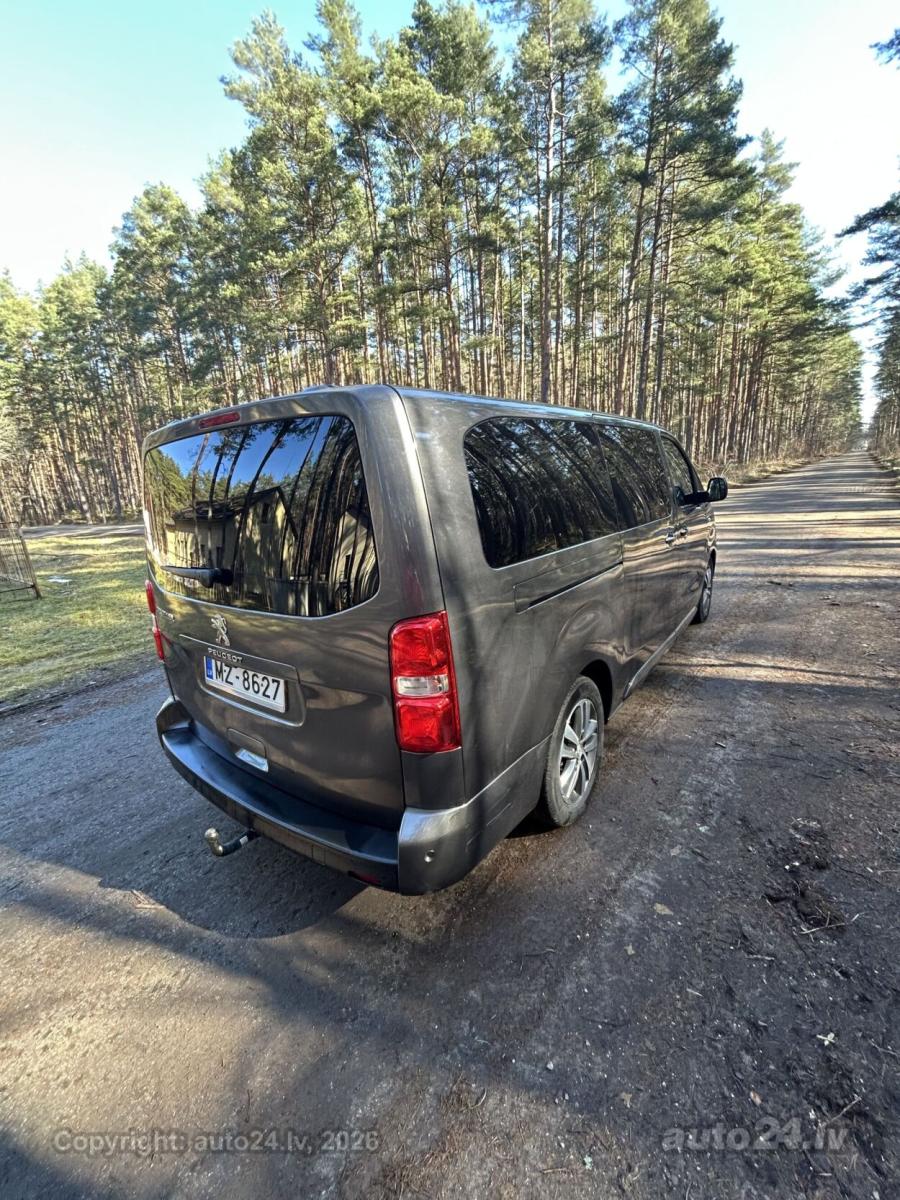 Pelēks Peugeot Traveller 2021 Jūrmala, ar dzinēja tilpumu 2.00 L un nobraukumu 98 tūkst. km par 27900 €, foto 6 vietnē AUTOMOTO.COM.LV
