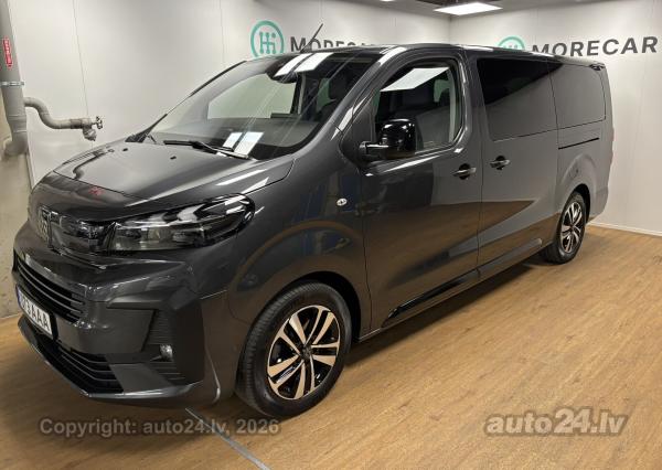 Grey Peugeot Traveller 2025 in Tallinn, with an engine capacity of 2.00 L and mileage of 48 thousand km for 44900 €, photo 1 on AUTOMOTO.COM.LV