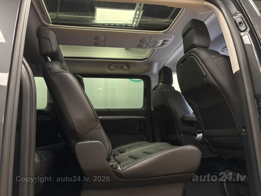 Grey Peugeot Traveller 2025 in Tallinn, with an engine capacity of 2.00 L and mileage of 48 thousand km for 44900 €, photo 13 on AUTOMOTO.COM.LV