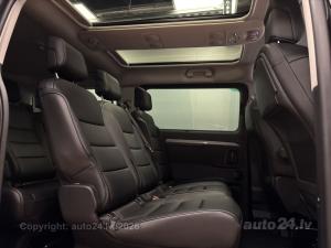 Grey Peugeot Traveller 2025 in Tallinn, with an engine capacity of 2.00 L and mileage of 48 thousand km for 44900 €, photo 15 on AUTOMOTO.COM.LV