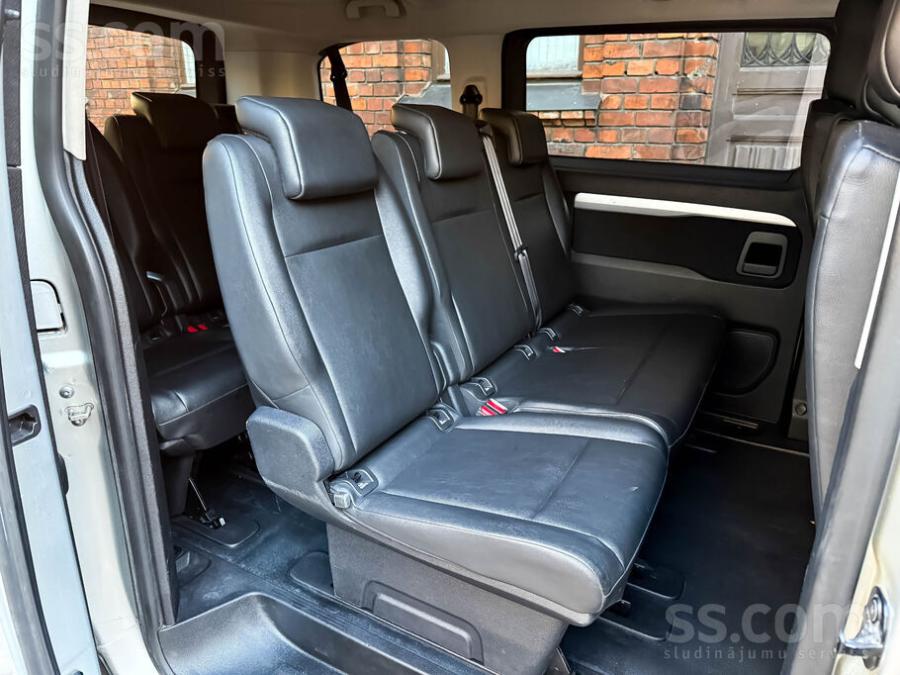 Peugeot Traveller 2018 in Riga, with an engine capacity of 2.00 L and mileage of 127 thousand km for 17950 €, photo 8 on AUTOMOTO.COM.LV