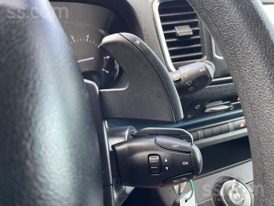 Oranžs Peugeot Traveller 2016 Talsi, ar dzinēja tilpumu 2.00 L un nobraukumu 162 tūkst. km par 17500 €, foto 20 vietnē AUTOMOTO.COM.LV