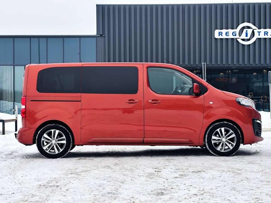 Red Peugeot Traveller 2017 in Siauliai, with an engine capacity of 1.56 L and mileage of 265 thousand km for 13290 €, photo 4 on AUTOMOTO.COM.LV
