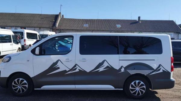 Peugeot Traveller 2018 in Klaipeda, with an engine capacity of 2.00 L and mileage of 260 thousand km for 13900 €, photo 2 on AUTOMOTO.COM.LV