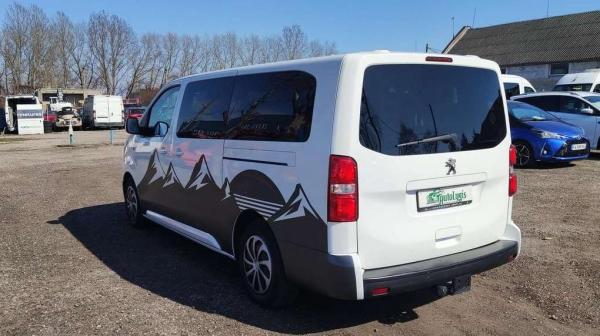 Peugeot Traveller 2018 in Klaipeda, with an engine capacity of 2.00 L and mileage of 260 thousand km for 13900 €, photo 4 on AUTOMOTO.COM.LV