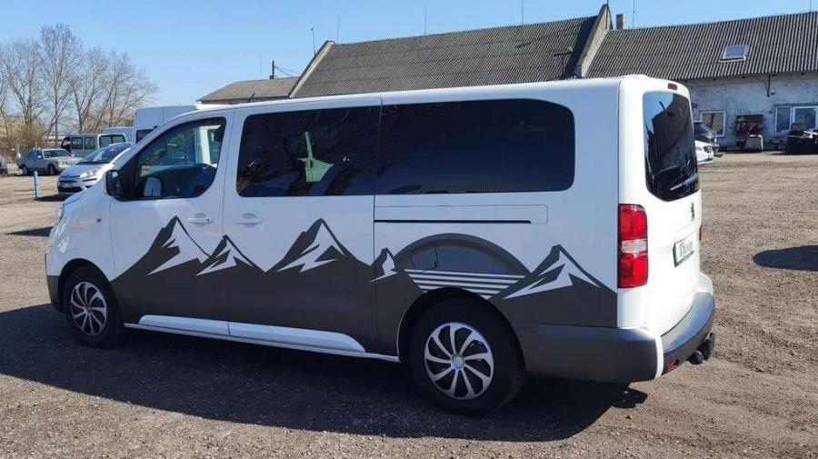 Peugeot Traveller 2018 Klaipėda, ar dzinēja tilpumu 2.00 L un nobraukumu 260 tūkst. km par 13900 €, foto 6 vietnē AUTOMOTO.COM.LV
