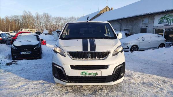 White Peugeot Traveller 2018 in Klaipeda, with an engine capacity of 2.00 L and mileage of 260 thousand km for 14750 €, photo 3 on AUTOMOTO.COM.LV