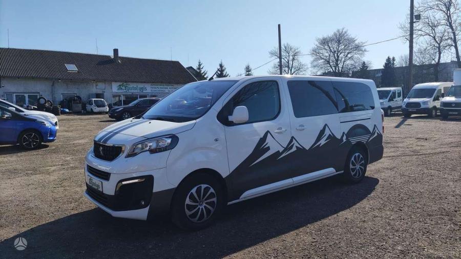 White Peugeot Traveller 2018 in Klaipeda, with an engine capacity of 2.00 L and mileage of 260 thousand km for 13900 €, photo 12 on AUTOMOTO.COM.LV
