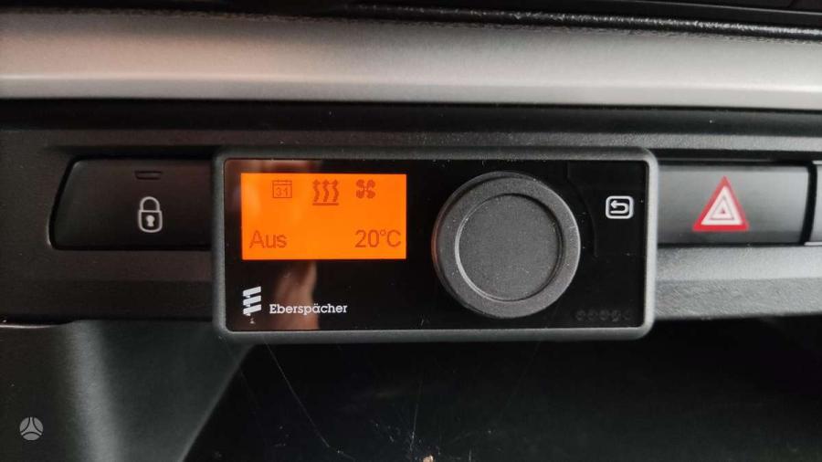 White Peugeot Traveller 2018 in Klaipeda, with an engine capacity of 2.00 L and mileage of 260 thousand km for 13900 €, photo 25 on AUTOMOTO.COM.LV