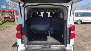White Peugeot Traveller 2018 in Klaipeda, with an engine capacity of 2.00 L and mileage of 260 thousand km for 13900 €, photo 35 on AUTOMOTO.COM.LV