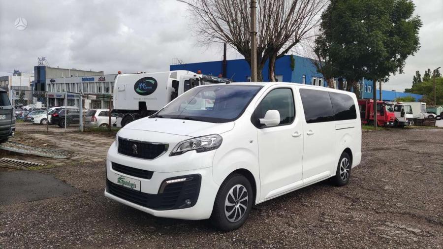 White Peugeot Traveller 2018 in Klaipeda, with an engine capacity of 2.00 L and mileage of 260 thousand km for 14300 €, photo 5 on AUTOMOTO.COM.LV