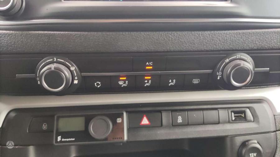 White Peugeot Traveller 2018 in Klaipeda, with an engine capacity of 2.00 L and mileage of 260 thousand km for 14300 €, photo 21 on AUTOMOTO.COM.LV