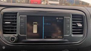 White Peugeot Traveller 2018 in Klaipeda, with an engine capacity of 2.00 L and mileage of 260 thousand km for 14300 €, photo 22 on AUTOMOTO.COM.LV